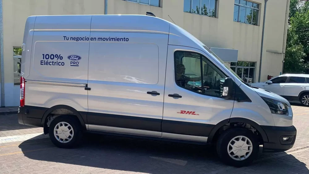 E-TRANSIT ya rueda por calles argentinas ⋆ Autotransportetv